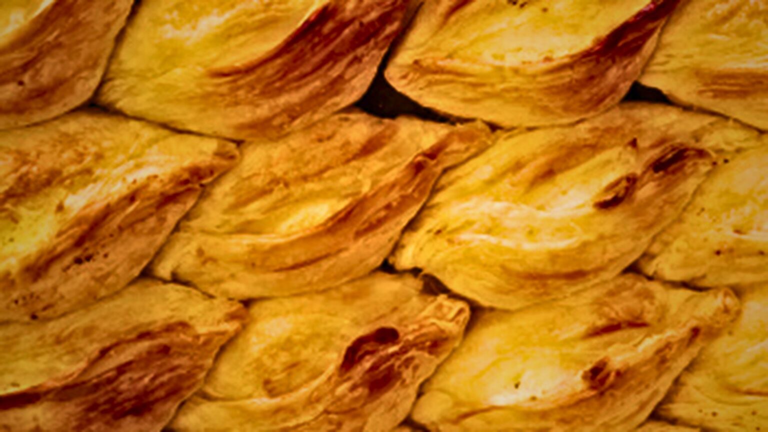 Pastizzi: Malta’s Crispy Answer to Everything - The Pie Journal